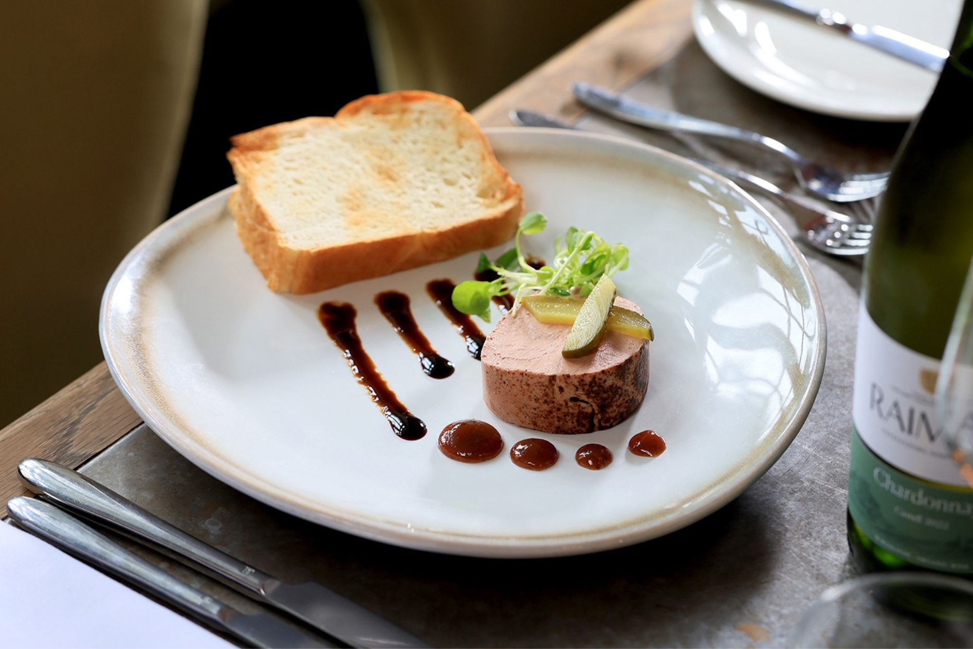 Browse menus | Leaf restaurant at The Castle Hotel Windsor